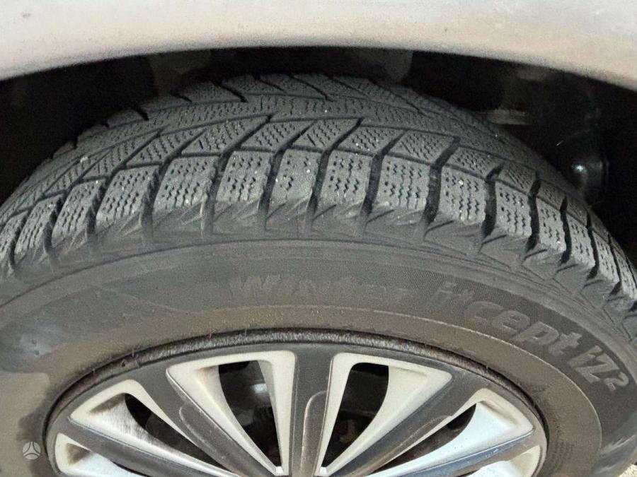 Zils Citroen xsara-picasso 2003 Joniškis, ar dzinēja tilpumu 2.00 L un nobraukumu 345 tūkst. km par 650 €, foto 7 vietnē AUTOMOTO.COM.LV