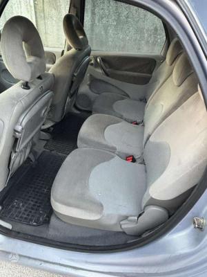 Zils Citroen xsara-picasso 2003 Joniškis, ar dzinēja tilpumu 2.00 L un nobraukumu 345 tūkst. km par 650 €, foto 9 vietnē AUTOMOTO.COM.LV