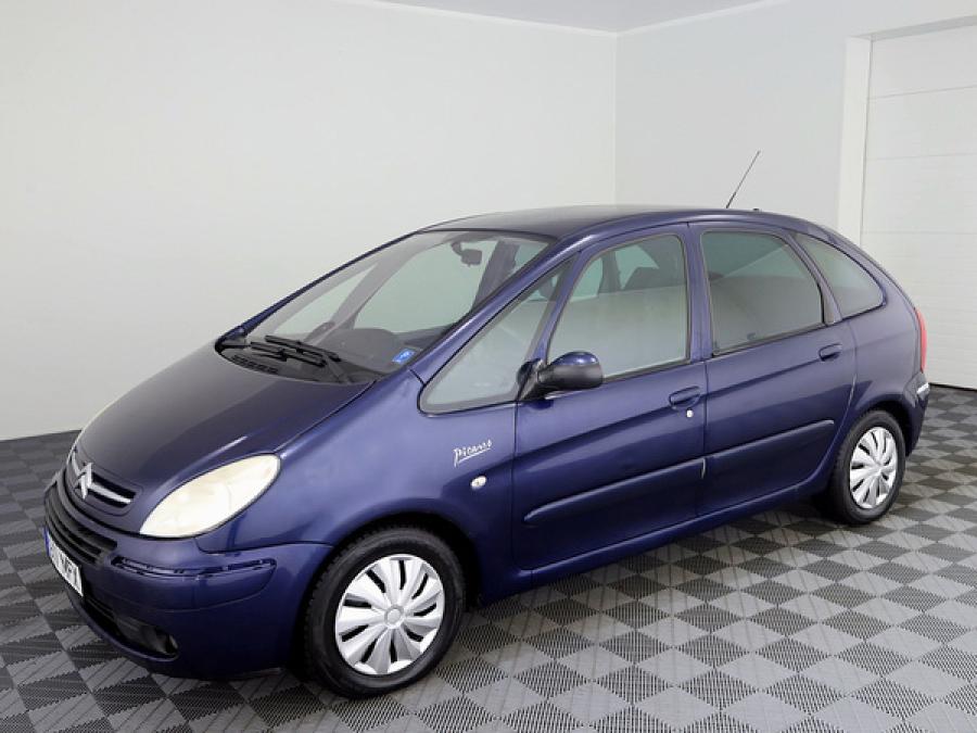 Blue Citroen xsara-picasso 2006 in Tallinn, with an engine capacity of 1.60 L and mileage of 199 thousand km for 399 €, photo 3 on AUTOMOTO.COM.LV
