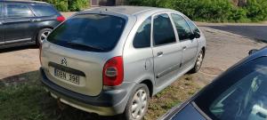 Grey Citroen xsara-picasso 2000 in Vilnius, with an engine capacity of 2.00 L and mileage of 395 thousand km for 600 €, photo 8 on AUTOMOTO.COM.LV