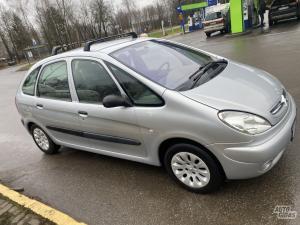 Grey Citroen xsara-picasso 2003 in Vilnius, with an engine capacity of 1.80 L and mileage of 100 thousand km for 2500 €, photo  on AUTOMOTO.COM.LV