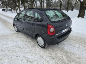 Grey Citroen xsara-picasso 2003 in Radviliskis, with an engine capacity of 2.00 L and mileage of 272 thousand km for 1050 €, photo 4 on AUTOMOTO.COM.LV