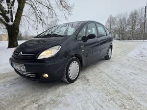 Grey Citroen xsara-picasso 2003 in Radviliskis, with an engine capacity of 2.00 L and mileage of 272 thousand km for 1050 €, photo 5 on AUTOMOTO.COM.LV