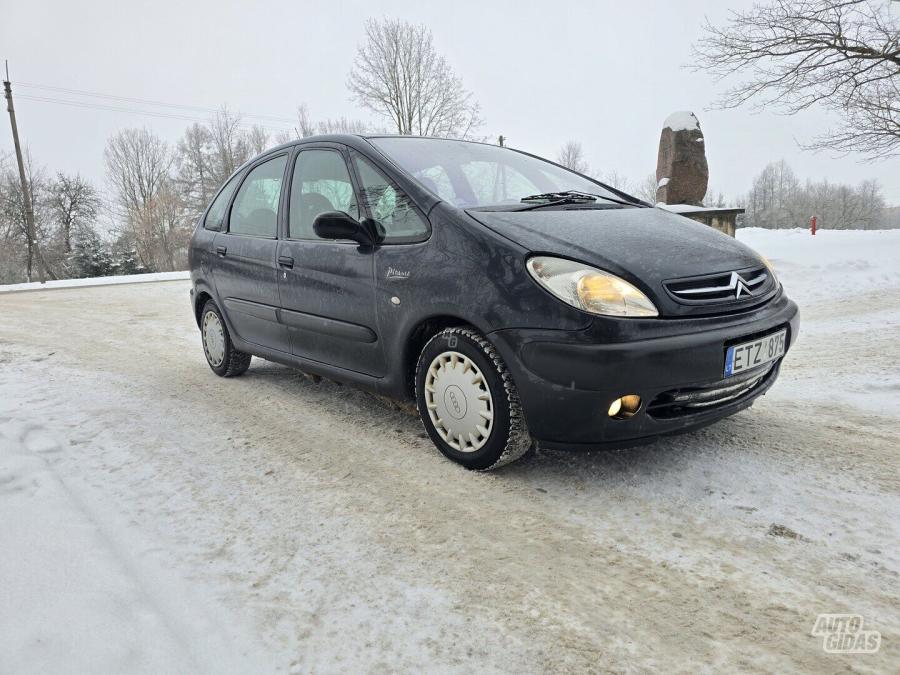 Grey Citroen xsara-picasso 2003 in Radviliskis, with an engine capacity of 2.00 L and mileage of 272 thousand km for 1050 €, photo 6 on AUTOMOTO.COM.LV