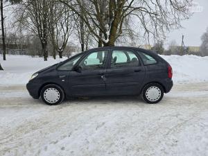 Grey Citroen xsara-picasso 2003 in Radviliskis, with an engine capacity of 2.00 L and mileage of 272 thousand km for 1050 €, photo 12 on AUTOMOTO.COM.LV