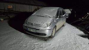 Grey Citroen xsara-picasso 2004 in Klaipeda, with an engine capacity of 1.80 L and mileage of 198 thousand km for 450 €, photo  on AUTOMOTO.COM.LV