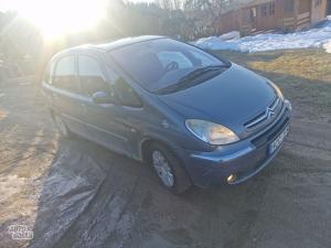 Pelēks Citroen xsara-picasso 2004 Anykščiai, ar dzinēja tilpumu 1.60 L un nobraukumu 252 tūkst. km par 450 €, foto 2 vietnē AUTOMOTO.COM.LV