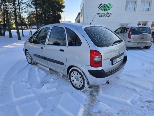 Pelēks Citroen xsara-picasso 2005 Radviliškis, ar dzinēja tilpumu 1.80 L un nobraukumu 141 tūkst. km par 945 €, foto 3 vietnē AUTOMOTO.COM.LV