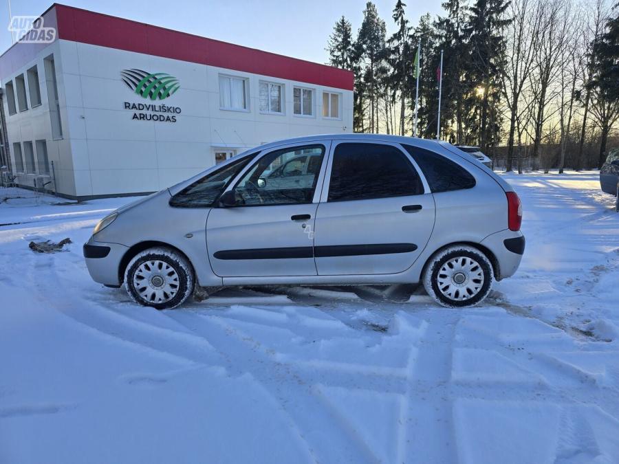 Pelēks Citroen xsara-picasso 2005 Radviliškis, ar dzinēja tilpumu 1.80 L un nobraukumu 141 tūkst. km par 945 €, foto 12 vietnē AUTOMOTO.COM.LV