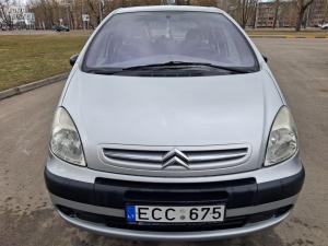 Grey Citroen xsara-picasso 2005 in Vilnius, with an engine capacity of 1.80 L and mileage of 257 thousand km for 410 €, photo  on AUTOMOTO.COM.LV