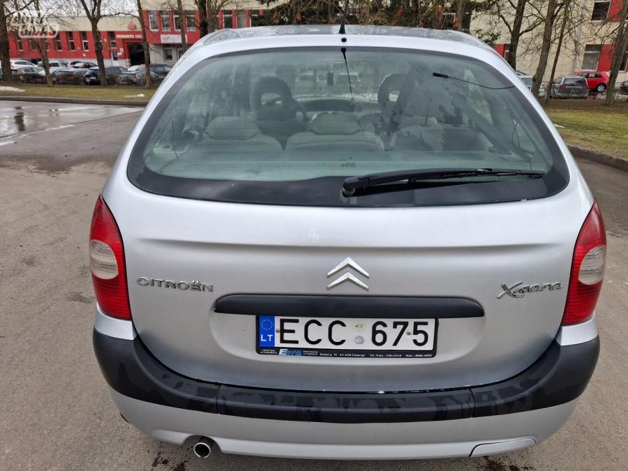 Grey Citroen xsara-picasso 2005 in Vilnius, with an engine capacity of 1.80 L and mileage of 257 thousand km for 410 €, photo 5 on AUTOMOTO.COM.LV