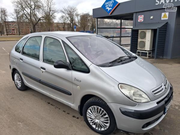 Grey Citroen xsara-picasso 2005 in Vilnius, with an engine capacity of 1.80 L and mileage of 257 thousand km for 410 €, photo 6 on AUTOMOTO.COM.LV