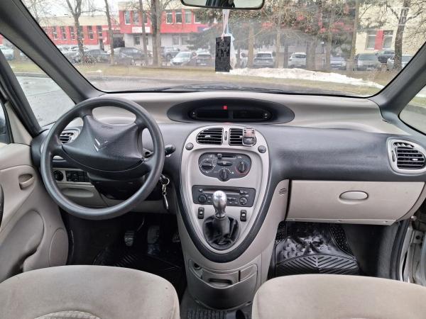 Grey Citroen xsara-picasso 2005 in Vilnius, with an engine capacity of 1.80 L and mileage of 257 thousand km for 410 €, photo 9 on AUTOMOTO.COM.LV