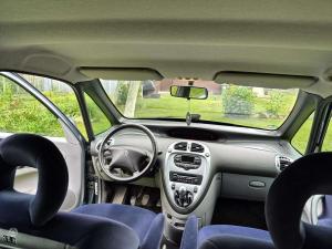 Pelēks Citroen xsara-picasso 2005 Šauļi, ar dzinēja tilpumu 1.75 L un nobraukumu 90 tūkst. km par 1650 €, foto 10 vietnē AUTOMOTO.COM.LV