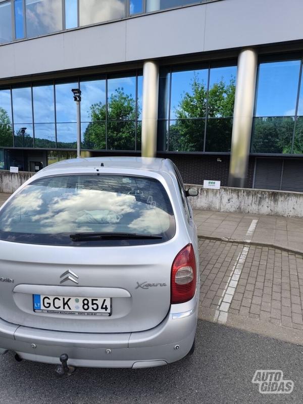 Grey Citroen xsara-picasso 2005 in Vilnius, with an engine capacity of 2.00 L and mileage of 407 thousand km for 750 €, photo 3 on AUTOMOTO.COM.LV