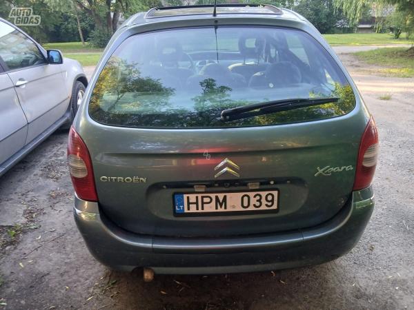 Grey Citroen xsara-picasso 2006 in Kaunas, with an engine capacity of 1.60 L and mileage of 250 thousand km for 350 €, photo 4 on AUTOMOTO.COM.LV