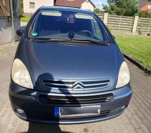 Grey Citroen xsara-picasso 2006 in Kaunas, with an engine capacity of 1.56 L and mileage of 302 thousand km for 650 €, photo  on AUTOMOTO.COM.LV