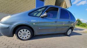 Pelēks Citroen xsara-picasso 2006 Kauņa, ar dzinēja tilpumu 1.56 L un nobraukumu 302 tūkst. km par 650 €, foto 4 vietnē AUTOMOTO.COM.LV