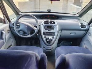 Pelēks Citroen xsara-picasso 2006 Kauņa, ar dzinēja tilpumu 1.56 L un nobraukumu 302 tūkst. km par 650 €, foto 9 vietnē AUTOMOTO.COM.LV