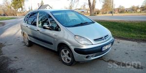 Grey Citroen xsara-picasso 2003 in Bauska, with an engine capacity of 2.00 L and mileage of 390 thousand km for 1000 €, photo 5 on AUTOMOTO.COM.LV