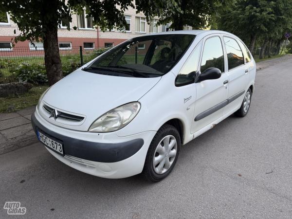 Citroen xsara-picasso 2000 Mažeikiai, ar dzinēja tilpumu 2.00 L un nobraukumu 320 tūkst. km par 500 €, foto 1 vietnē AUTOMOTO.COM.LV