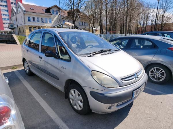 Citroen xsara-picasso 2001 in Klaipeda, with an engine capacity of 2.00 L and mileage of 230 thousand km for 550 €, photo 1 on AUTOMOTO.COM.LV