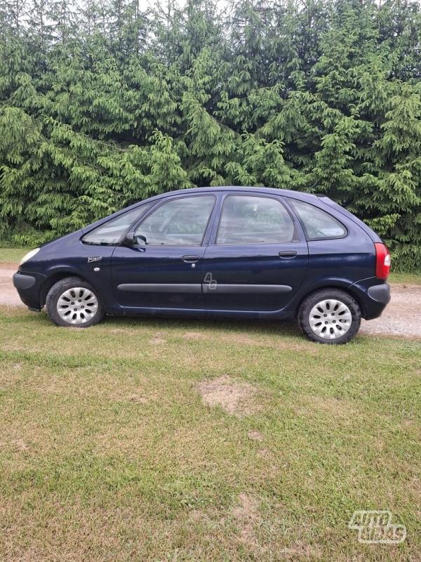 Citroen xsara-picasso 2002 in Elektrenai, with an engine capacity of 2.00 L and mileage of 420 thousand km for 1000 €, photo 4 on AUTOMOTO.COM.LV