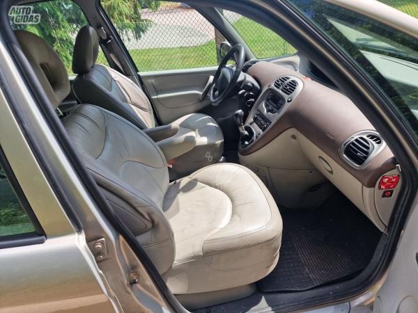 Citroen xsara-picasso 2003 Ukmergė, ar dzinēja tilpumu 2.00 L un nobraukumu 300 tūkst. km par 430 €, foto 5 vietnē AUTOMOTO.COM.LV