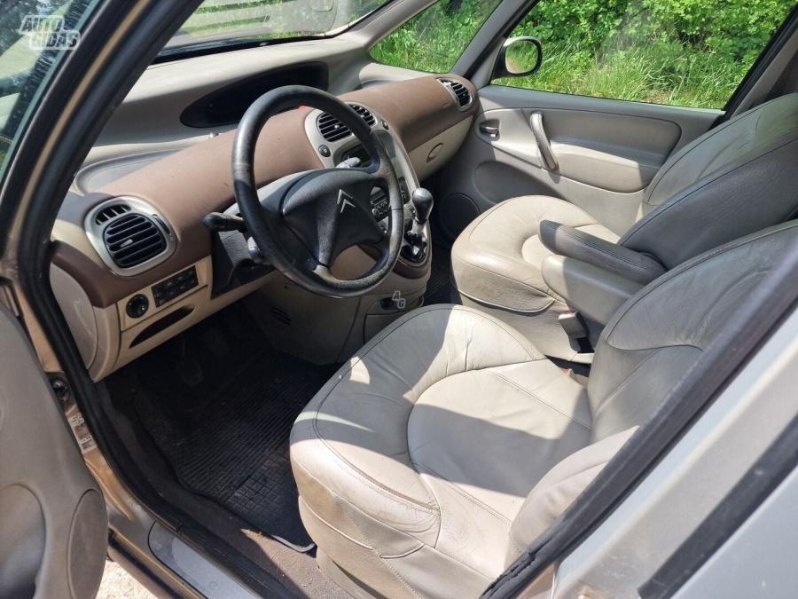 Citroen xsara-picasso 2003 Ukmergė, ar dzinēja tilpumu 2.00 L un nobraukumu 300 tūkst. km par 430 €, foto 8 vietnē AUTOMOTO.COM.LV