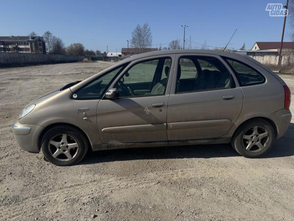 Citroen xsara-picasso 2005 Šauļi, ar dzinēja tilpumu 1.60 L un nobraukumu 250 tūkst. km par 490 €, foto 3 vietnē AUTOMOTO.COM.LV