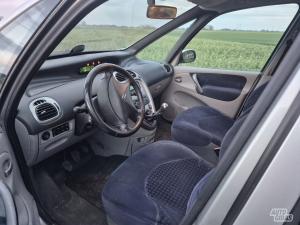 Citroen xsara-picasso 2006 Vilkaviškis, ar dzinēja tilpumu 1.60 L un nobraukumu 326 tūkst. km par 330 €, foto 10 vietnē AUTOMOTO.COM.LV