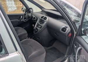 Citroen xsara-picasso 2008 in Bauska, with an engine capacity of 1.60 L and mileage of 208 thousand km for 2200 €, photo 6 on AUTOMOTO.COM.LV