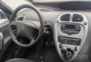 Citroen xsara-picasso 2008 in Bauska, with an engine capacity of 1.60 L and mileage of 208 thousand km for 2200 €, photo 7 on AUTOMOTO.COM.LV
