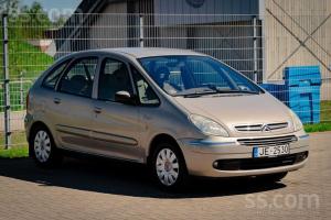 Ситроен Ксара Пикассо 2011 в Рига, объемом двигателя 1.60 л и пробегом 316 тыс. км за 800 €, фото 4 на AUTOMOTO.COM.LV
