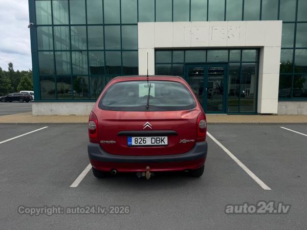 Red Citroen xsara-picasso 2003 in Tallinn, with an engine capacity of 1.60 L and mileage of 369 thousand km for 998 €, photo 5 on AUTOMOTO.COM.LV