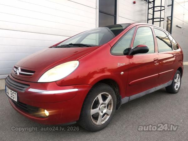 Red Citroen xsara-picasso 2008 in Tartu, with an engine capacity of 1.60 L and mileage of 310 thousand km for 890 €, photo 2 on AUTOMOTO.COM.LV