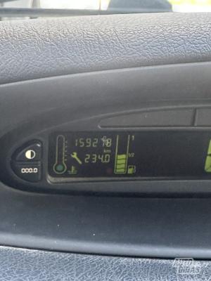 Sarkans Citroen xsara-picasso 2005 Viļņa, ar dzinēja tilpumu 1.60 L un nobraukumu 159 tūkst. km par 550 €, foto 4 vietnē AUTOMOTO.COM.LV