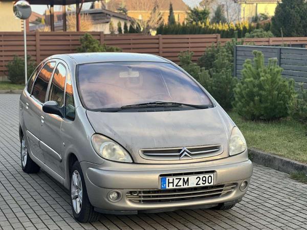 Dzeltens Citroen xsara-picasso 2002 Klaipėda, ar dzinēja tilpumu 1.75 L un nobraukumu 242 tūkst. km par 500 €, foto 2 vietnē AUTOMOTO.COM.LV