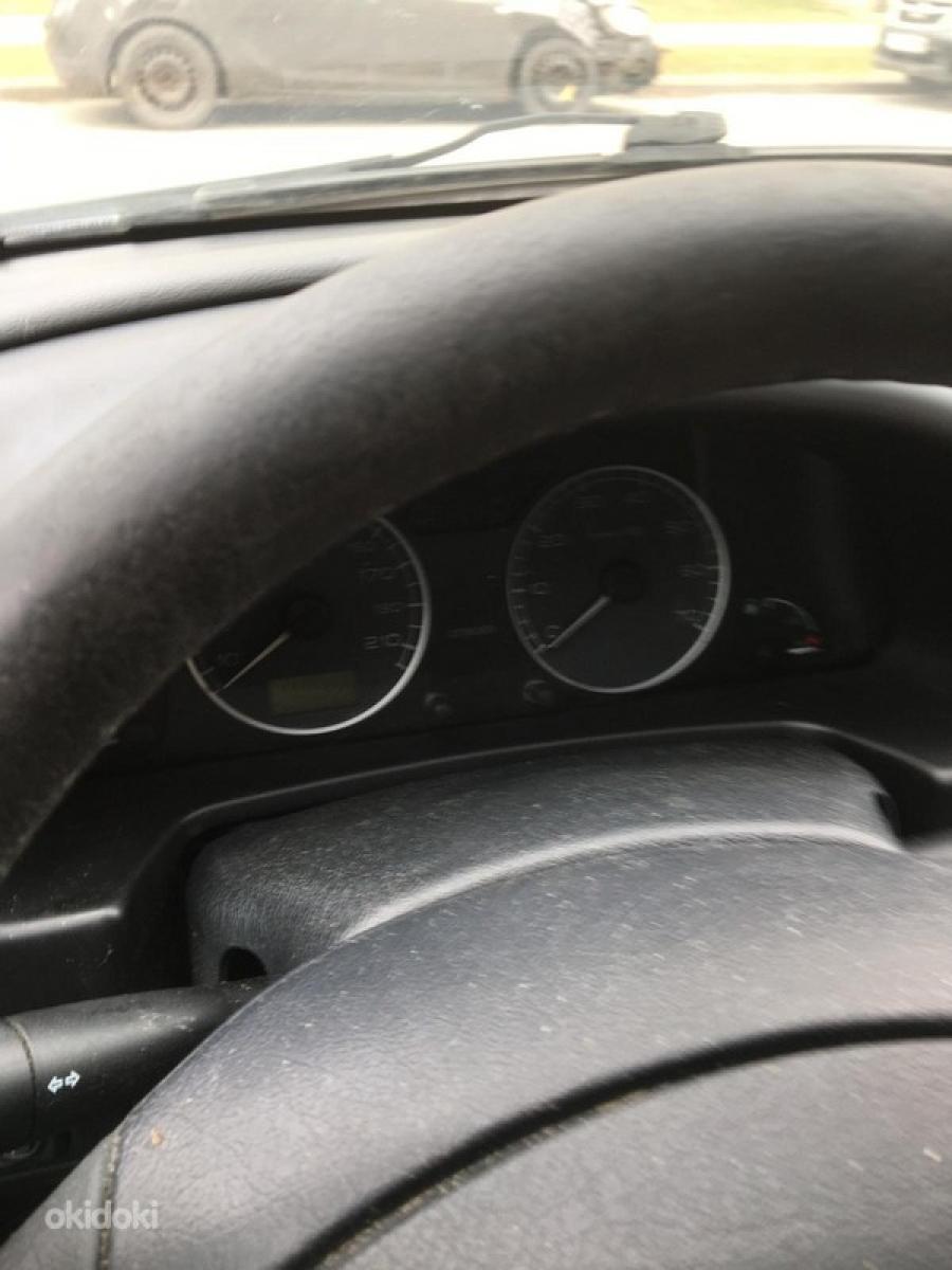Sarkans Citroen Xsara 2004 Tallina, ar dzinēja tilpumu 1.90 L un nobraukumu 85 tūkst. km par 1300 €, foto 18 vietnē AUTOMOTO.COM.LV