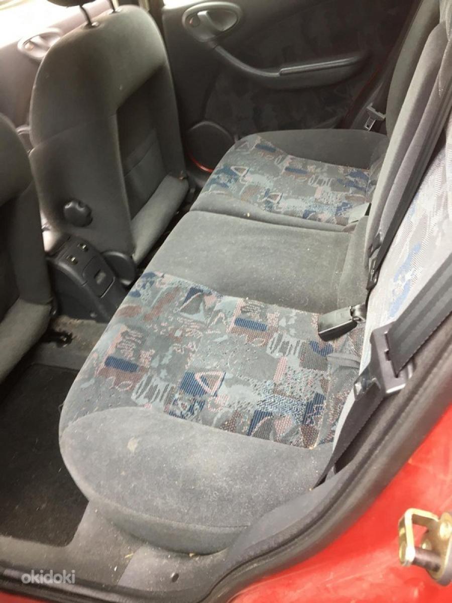 Sarkans Citroen Xsara 2004 Tallina, ar dzinēja tilpumu 1.90 L un nobraukumu 85 tūkst. km par 1300 €, foto 21 vietnē AUTOMOTO.COM.LV