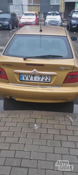 Dzeltens Citroen Xsara 2004 Kauņa, ar dzinēja tilpumu 2.00 L un nobraukumu 220 tūkst. km par 300 €, foto 4 vietnē AUTOMOTO.COM.LV