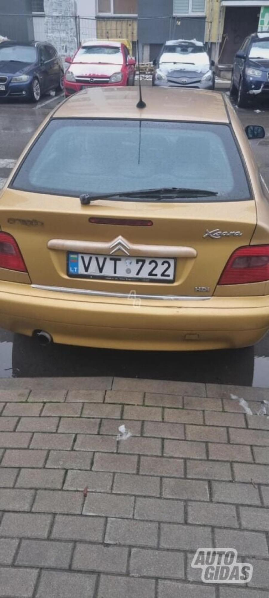 Dzeltens Citroen Xsara 2004 Kauņa, ar dzinēja tilpumu 2.00 L un nobraukumu 220 tūkst. km par 300 €, foto 4 vietnē AUTOMOTO.COM.LV
