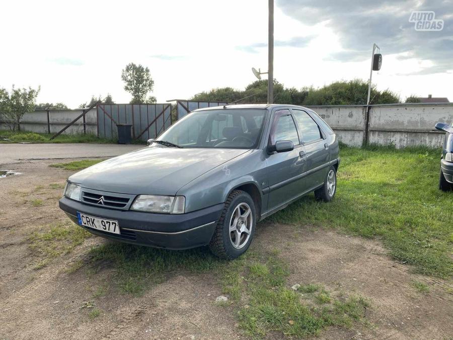 Pelēks Citroen ZX 1994 Tauragė, ar dzinēja tilpumu 1.60 L un nobraukumu 188 tūkst. km par 850 €, foto 1 vietnē AUTOMOTO.COM.LV