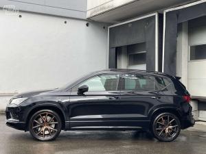 Black Cupra ateca 2019 in Kaunas, with an engine capacity of 2.00 L and mileage of 100 thousand km for 27447 €, photo 3 on AUTOMOTO.COM.LV