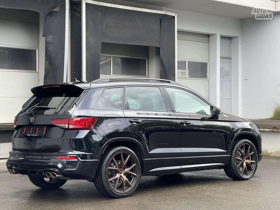 Black Cupra ateca 2019 in Kaunas, with an engine capacity of 2.00 L and mileage of 100 thousand km for 27447 €, photo 6 on AUTOMOTO.COM.LV