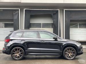 Black Cupra ateca 2019 in Kaunas, with an engine capacity of 2.00 L and mileage of 100 thousand km for 27447 €, photo 7 on AUTOMOTO.COM.LV