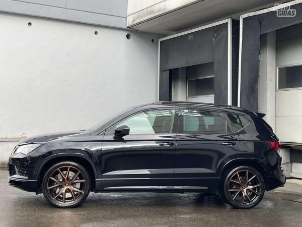 Черный Cupra ateca 2019 в Каунас, объемом двигателя 2.00 л и пробегом 100 тыс. км за 27447 €, фото 3 на AUTOMOTO.COM.LV