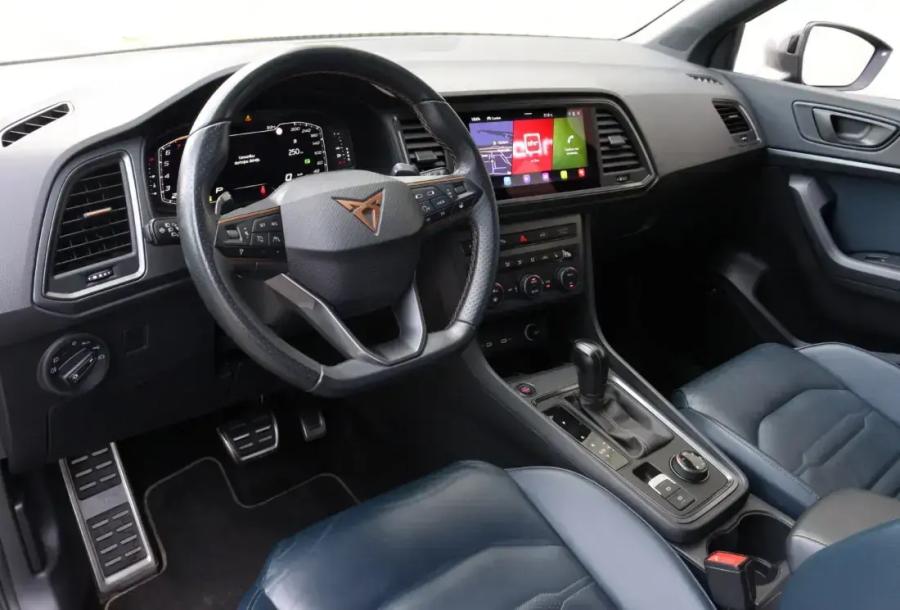 Черный Cupra ateca 2023 в Рига, объемом двигателя 2.00 л и пробегом 45 тыс. км за 29490 €, фото 5 на AUTOMOTO.COM.LV