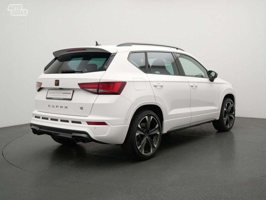 Черный Cupra ateca 2024 в Каунас, объемом двигателя 2.00 л и пробегом 12 тыс. км за 32679 €, фото 3 на AUTOMOTO.COM.LV