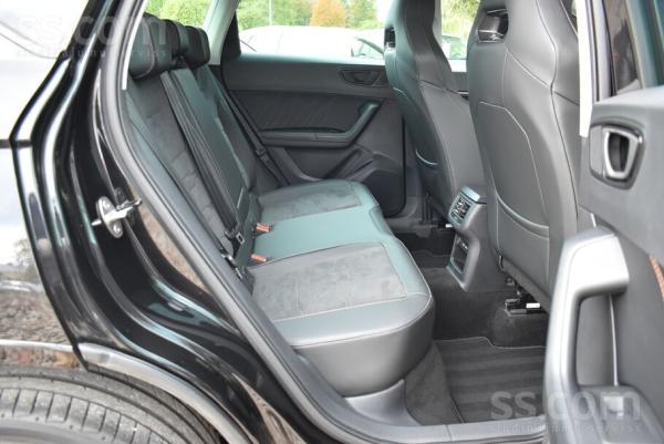 Black Cupra ateca 2024 in Kuldiga, with an engine capacity of 1.50 L and mileage of 0 thousand km for 24900 €, photo 8 on AUTOMOTO.COM.LV